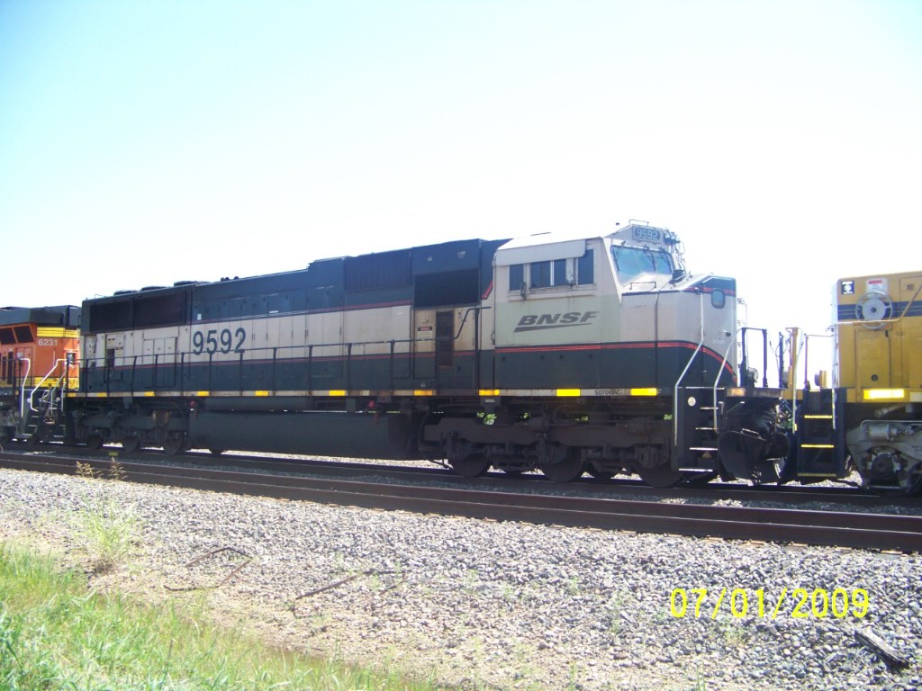 BNSF SD70MAC 9592